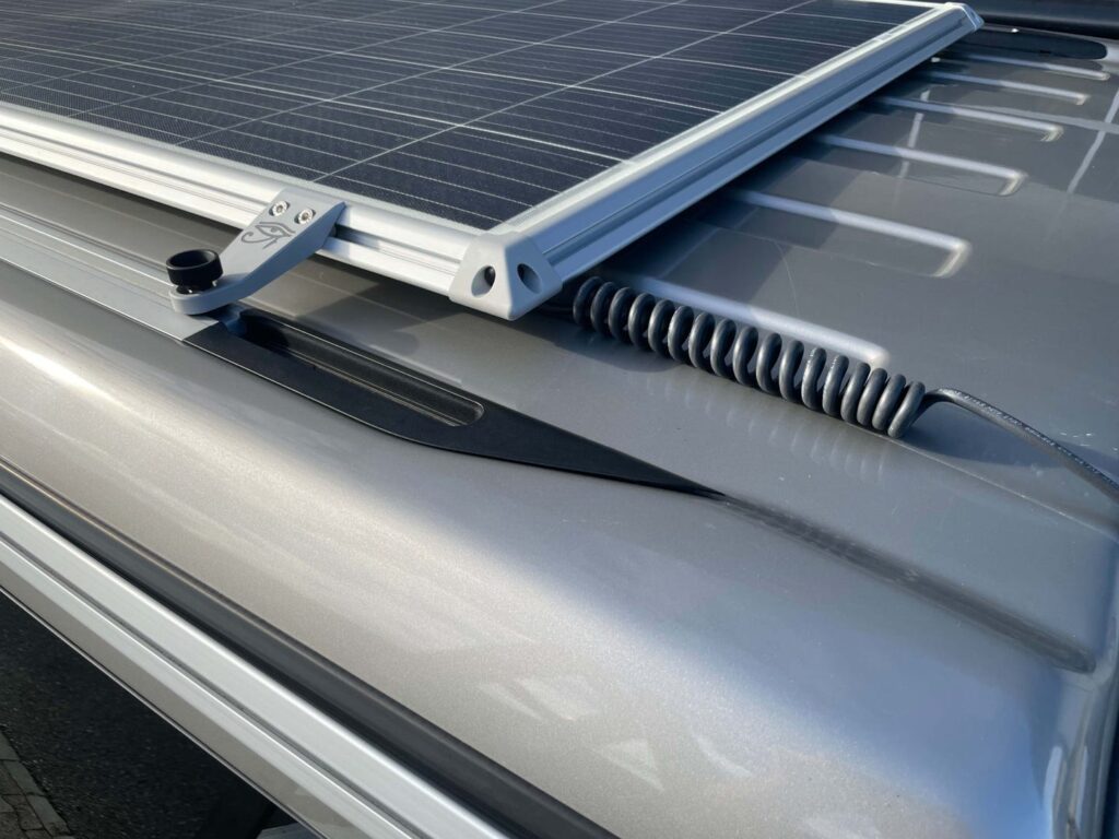 Solarpanel für VW California T5, T6, T6.1 - Sunman Tec